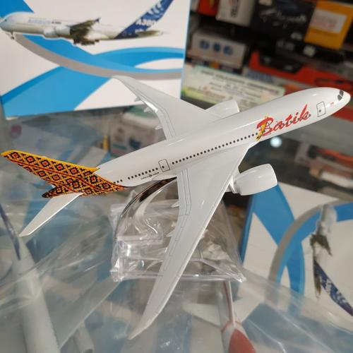 Jual Diecast Model Pesawat Batik Air - Jakarta Barat - Genesys Toys ...