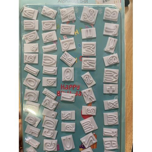 Jual Cutter Plastic Alphabeth 64pc / (9) Cetakan huruf Upper lower font ...