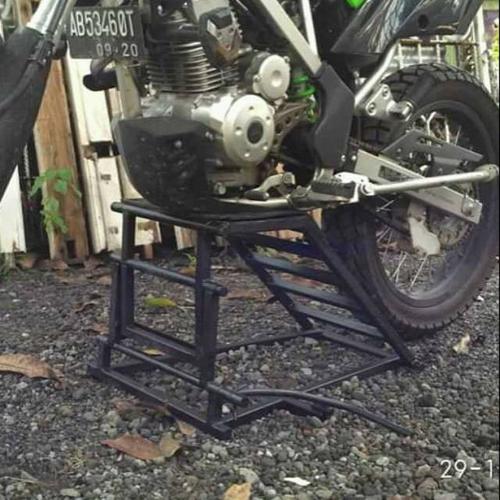 Jual PADDOCK MOTOR TRAIL JACK STAND by RJTECH - Kab. Boyolali - RJ_TECH ...