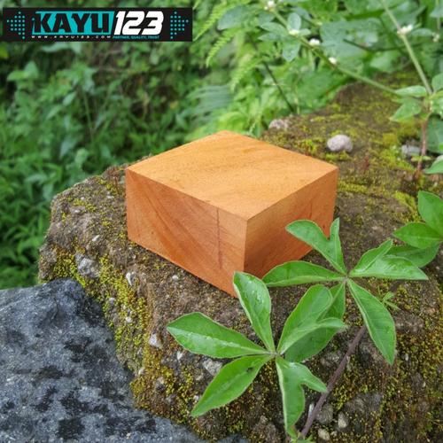 Jual Wooden Cube 3x6,5x6,5 cm Kayu Solid Wood Block Kayu Kubus (KB-02 ...