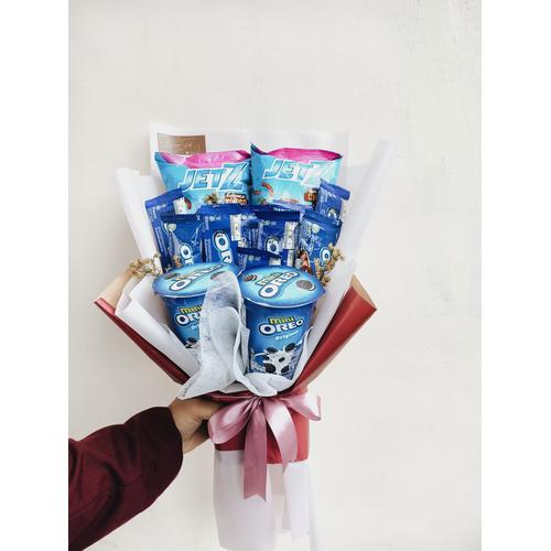 Jual Buket Snack Oreo Untuk Wisuda Ulang tahun - Jakarta Barat ...
