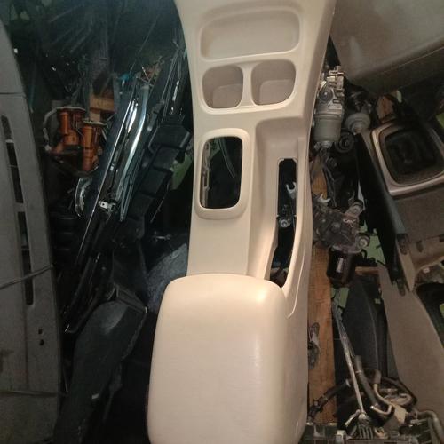 Jual console box innova Fortuner original - Matic - Jakarta Timur ...