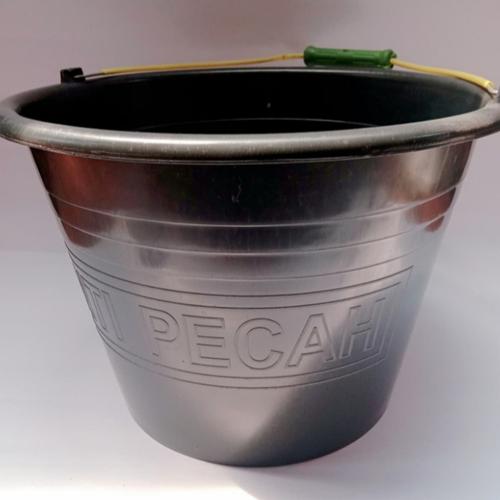 Jual Ember Plastik Hitam 18 Ember Semen Hitam - Kota Tangerang ...