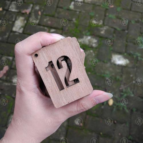 Jual WOODEN QUEUE NUMBER KARTU PAPAN NOMOR ANTRIAN KAYU TOKO APOTEK ...