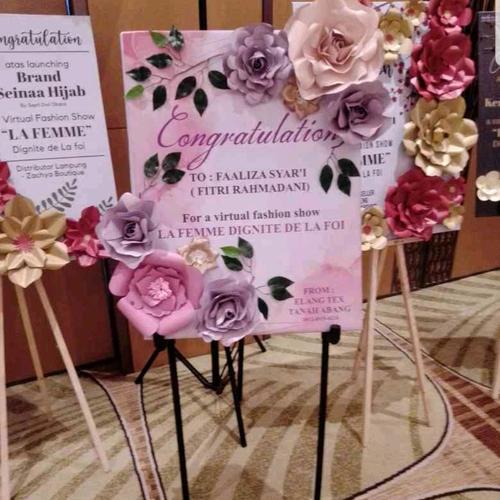 Jual Bunga papan bunga kekinian flowers custom ucapan/Papan bunga ...