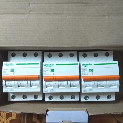 Jual MCB 3p C32A domae schneider keluaran terbaru dari produk schneider ...
