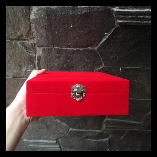Jual BOX BLUDRU BOX PLAKAT BAHAN BELUDRU BOX VANDEL ASESORIS UK. DALAM ...