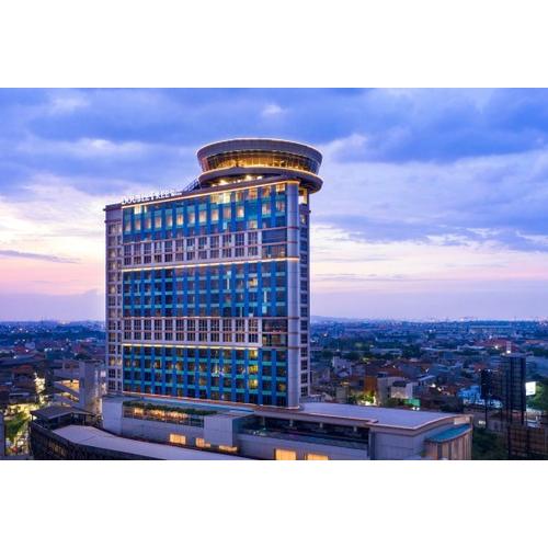 Jual Voucher Hotel DoubleTree by Hilton Surabaya - Guest Room ...