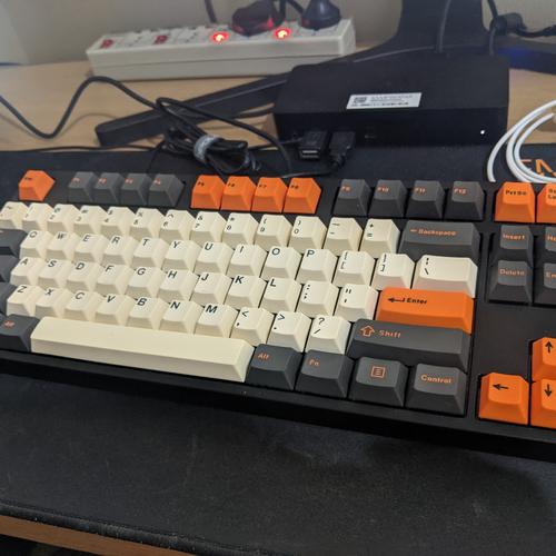 Jual GMK Carbon Clone - Mechanical Keyboard PBT Doubleshot Keycaps ...