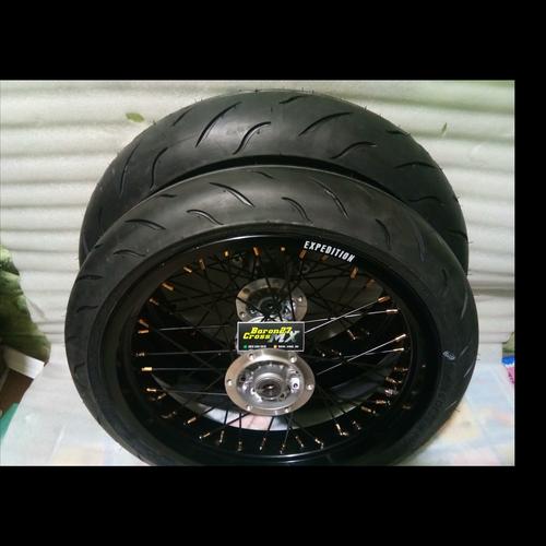 Jual BAN SUPERMOTO KLX & DTRACKER BAN CORSA R46 FREE TUBLES - Kota ...