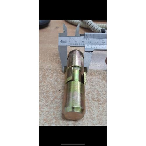 Jual Pin+Lock/pin tooth/kuku komatsu pc300 import - Jakarta Pusat ...