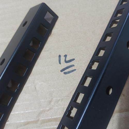 Jual Besi Rel Rack Mounting 12 U - Minus akurasi tanda - Kota Bekasi ...