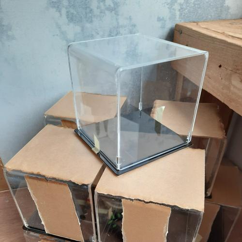 Jual Acrylic Kotak Display Hiasan, Diecast, Figure - Kab. Bogor ...