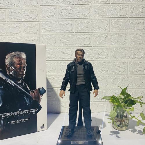 Jual Hot Toys Original terminator Genisys T800 Guardian skala 1/16 ...