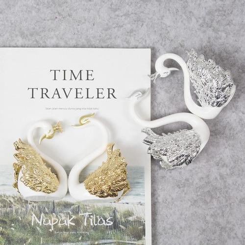 Jual Sepasang angsa gold / silver hiasan flaminggo pajangan - Jakarta ...