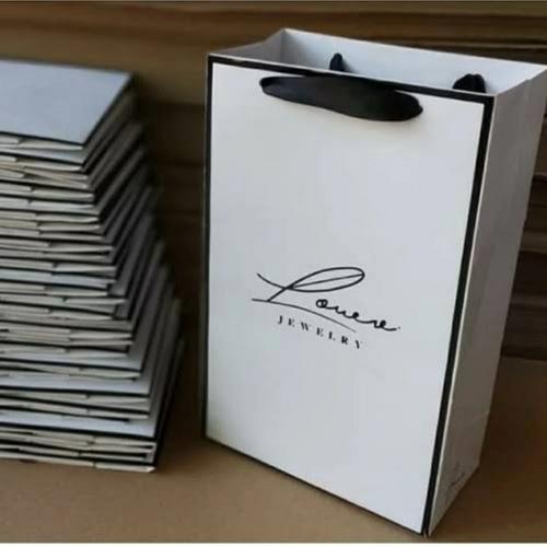 Jual Paperbag putih 15x5,5x23cm paper bag custom souvenir - Kab ...