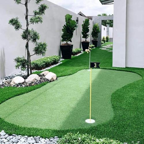 Jual Rumput Sintetis Mini Golf Tebal 1cm Super Premium Khusus Golf ...