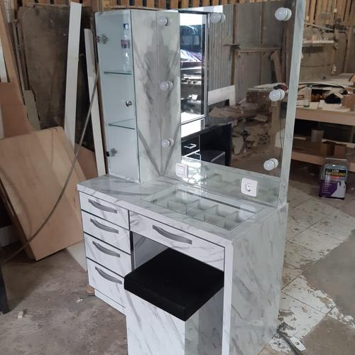 Jual meja rias minimalis lampu blokteak HPL - 100cm - Kab. Tangerang ...