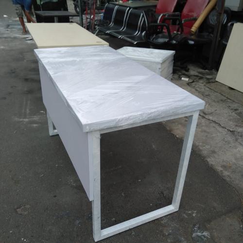 Jual meja kaki besi UK 120x60x75cm bahan multiplek lapis hpl - Jakarta ...