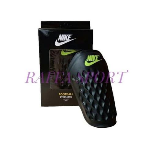 Jual Skin Deker Decker Shinguard Pelindung Kaki Sepak Bola dan Futsal ...