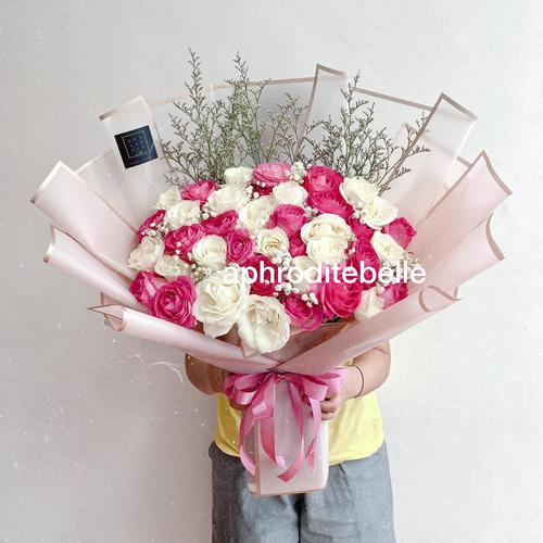 Jual 40 Rose Bouquet Premium / Hadiah Bunga Buket Ulang Tahun Wisuda ...