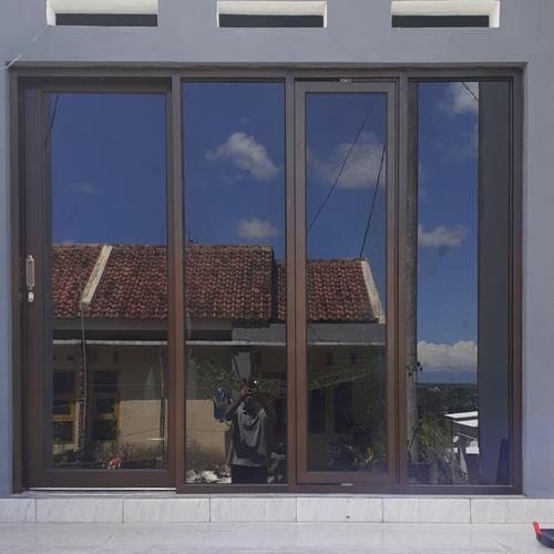 Jual Partisi Kaca Pintu Sliding Jendela pivot - Kab. Cilacap - BUMEN ...