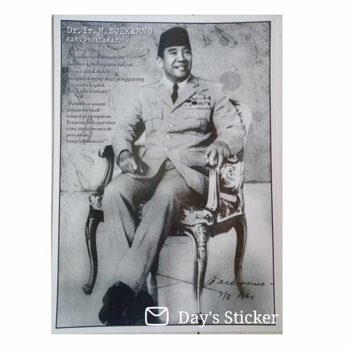 Jual Poster Presiden Soekarno Hiasn dinding/Dekorasi Dinding Rumah ...