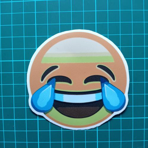 Jual stiker emot ketawa emoji sticker - Kota Cimahi - Balestiker ...