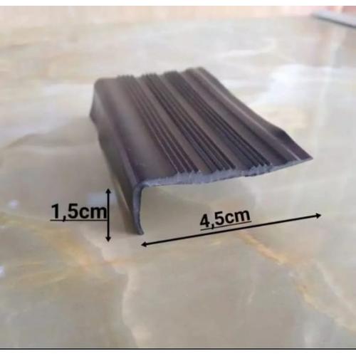 Jual Step Nosing|Stepnosing|Stepnosing Karet|Karet Tangga - CREAM ...