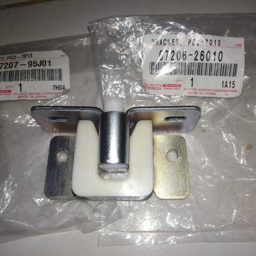 Jual Stoper Pintu Bagasi belakang set atas bawah Toyota Hiace Commuter ...