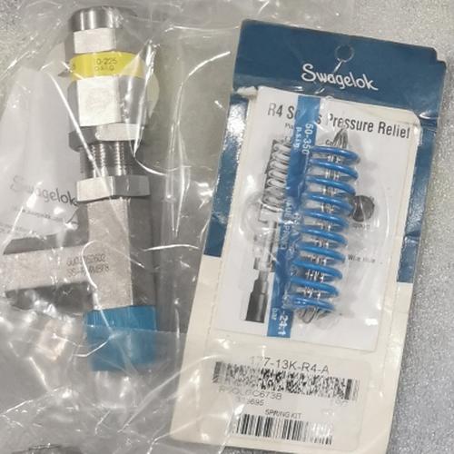 Jual Swagelok SS-RL4M8F8 + Spring 177-13K-R4-A Set 3-24Bar Calibration ...