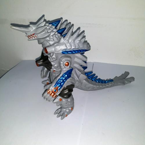 Jual Ultra monster grigio regina kaiju godzilla series figure - Jakarta ...