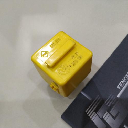 Jual Original Bmw Relay Kuning Kaki 4 1378301 - Kota Depok - Fenomena ...