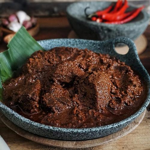 Jual Rendang daging masak pakai kayu asli dari padang langsung ...
