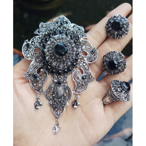 Jual bros alpaka bali set kebaya motif gada perak bakar - Putih, 1set ...