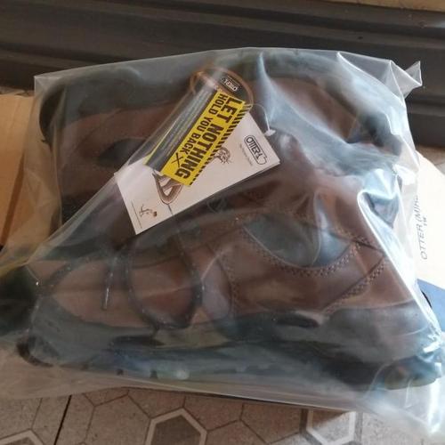 Jual Sepatu Safety / Safety Shoes Otter Owt993Kw Kresishop - Jakarta ...