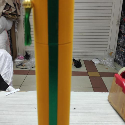 Jual tabung toga warna dasar kuning - kuning hijau - Jakarta Pusat ...