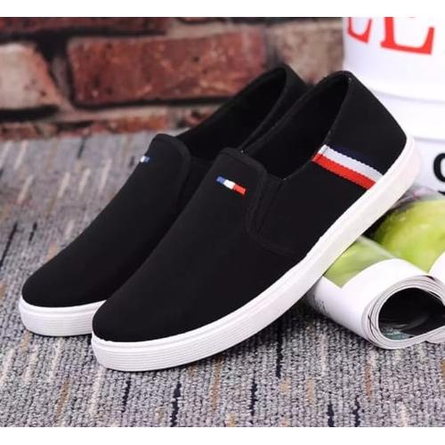 Jual Sepatu Slip On Pria Kasual Kets GGI France Size 39-43 Hitam ...