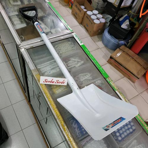 Jual skop sekop gagang besi / kayu - Petak gg kayu - Kota Pekanbaru ...