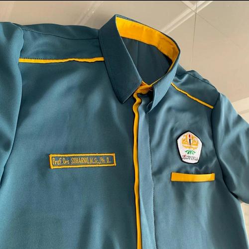 Jual Seragam Custom Bikin Seragam Custom Desain dan Ukuran Bebas - Kota ...