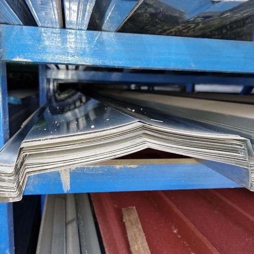 Jual talang jurai / nok galvalume 3m - 0,30 full - Kota Depok ...