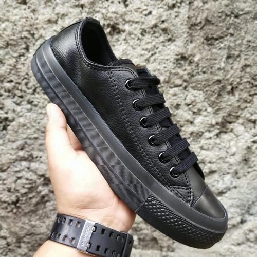 Jual SEPATU CONVERSE KULIT 70s LOW FULL BLACK SNEAKERS PRIA - 42 - Kota ...