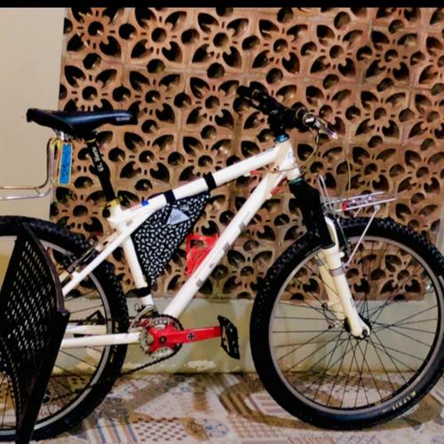 Jual rak sepeda, penyangga keranjang - silver - Kab. Majalengka ...