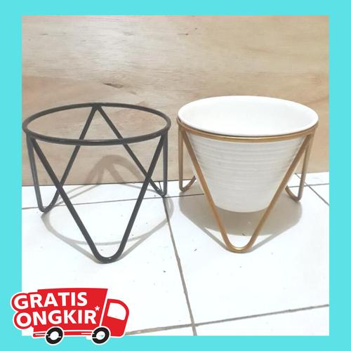 Jual Dudukan Pot Bunga Mini Size 1 Lubang / Standing Planter Dekorasi ...