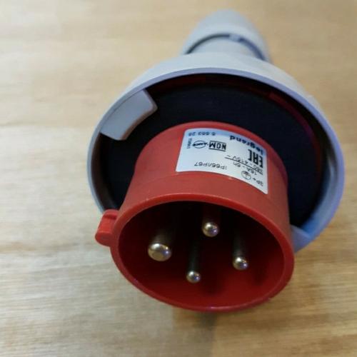 Jual Steker PLUG 3P+E 16A 555328 Legrand IP67 Tempra Pro - Kota ...