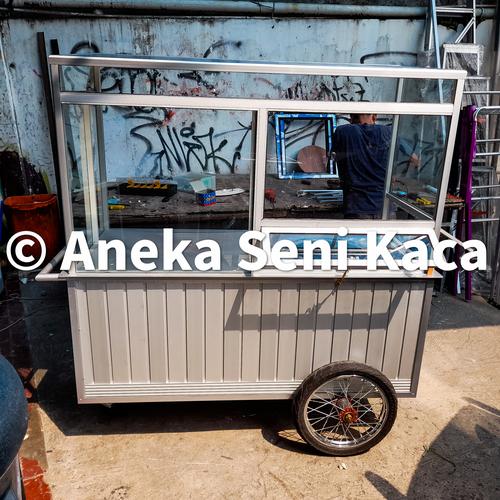 Jual Gerobak Soto Bakso Alumunium Kaca makanan roda motor - 120x 50 x ...