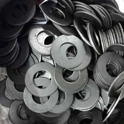 Jual Ring Plat Hitam ukuran 1/2 tebal - 1kg - Kota Medan - Aneka Baut ...