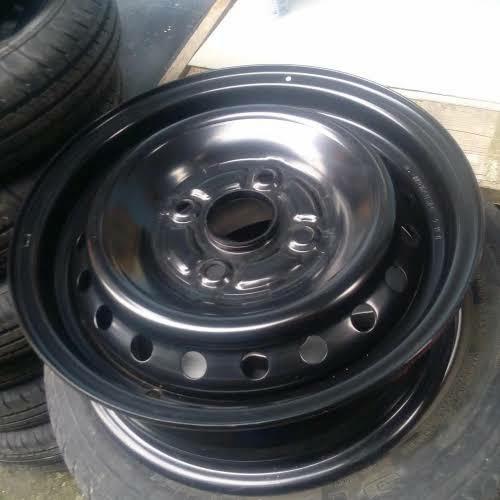 Jual velg standart kaleng besi oem original toyota avanza Daihatsu ...