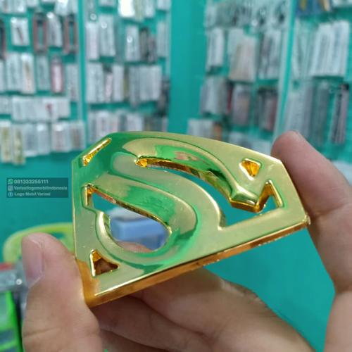 Jual Emblem logo dada S SUPERMAN gold silver chrome metal stainless ...