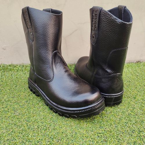 Jual safety proyek - Hitam, 8 - Kota Bandung - zianggashoes | Tokopedia